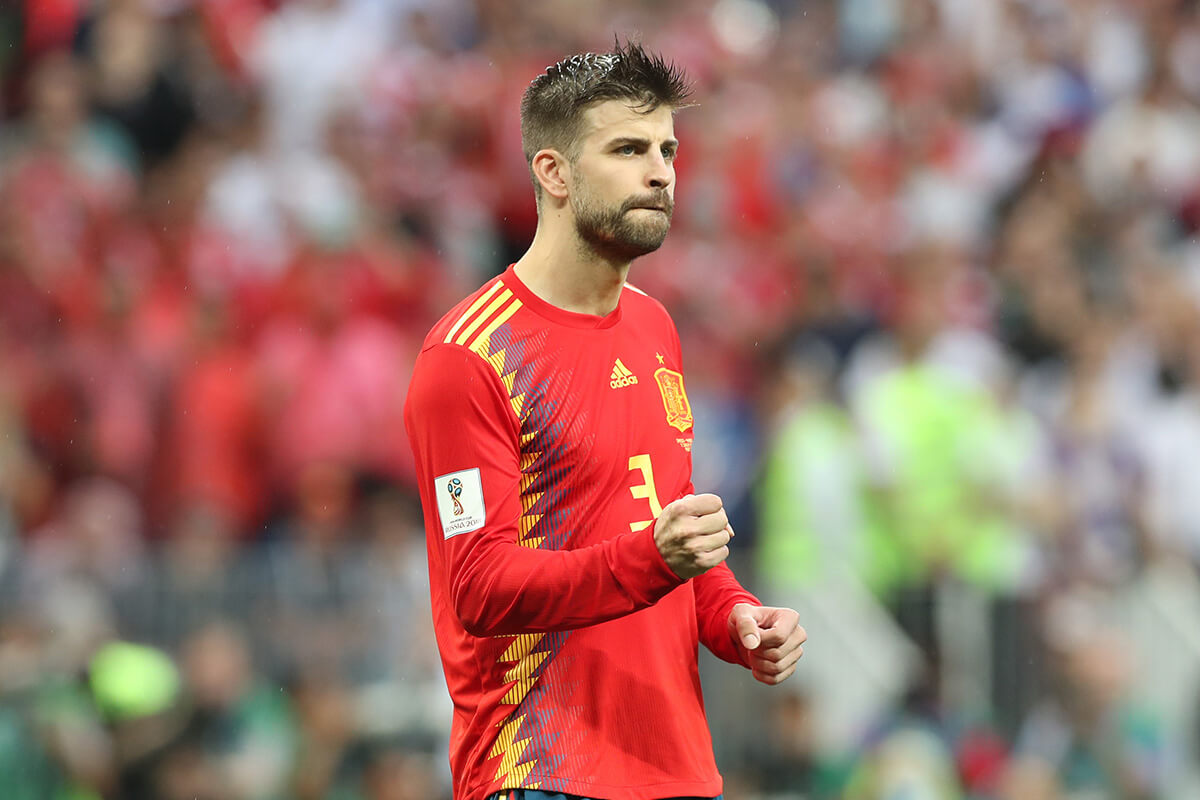 Gerard Pique: profil zawodnika - dane, informacje, historia kariery ...