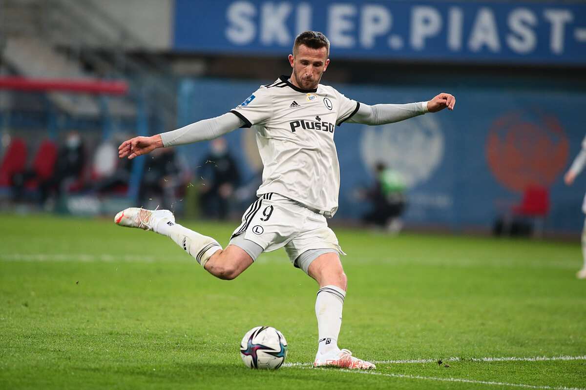 Ekstraklasa - strzelcy ligi polskiej | Najlepiej strzelający zawodnicy