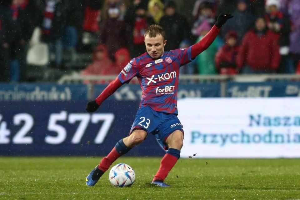 Z Rakowa do Legii? Patryk Kun ucina spekulacje - Goal.pl