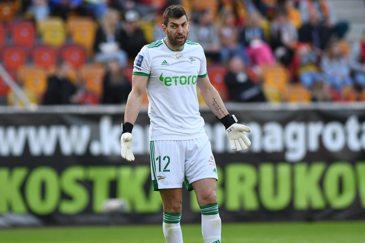 PKO BP Ekstraklasa. Dusan Kuciak o trudnej sytuacji Lechii Gdańsk - Goal.pl PKO BP Ekstraklasa. Dusan Kuciak o trudnej sytuacji Lechii Gdańsk - Goal.pl