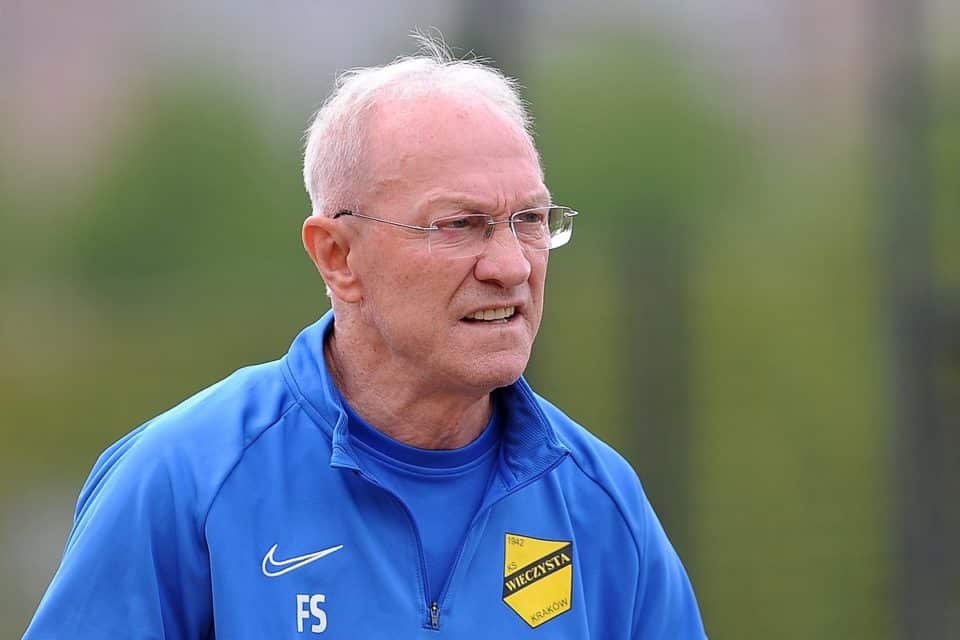 Reprezentacja Polski. Smuda zirytowany na Santosa. "No ludzie złoci ...