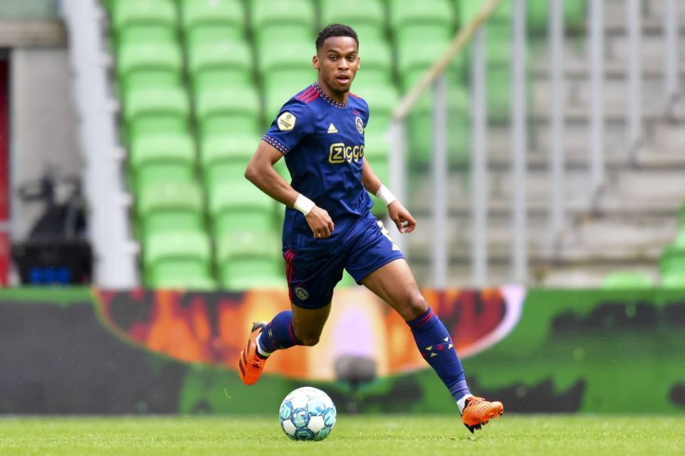 Jurrien Timber dał zielone światło na transfer do Arsenalu - Goal.pl