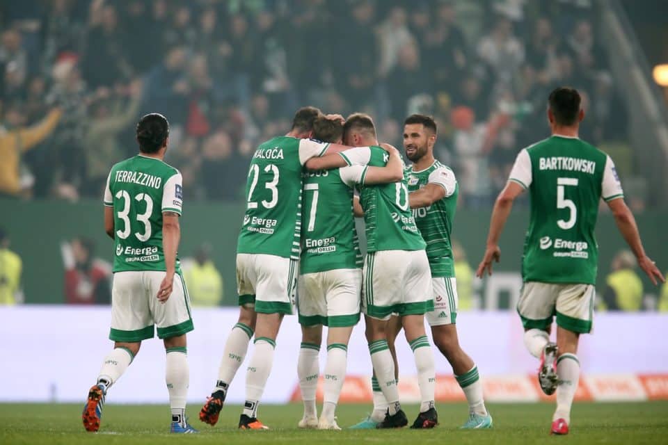 1 Liga. Oficjalnie: Lechia Gdańsk zmienia właściciela, klub wydał ...