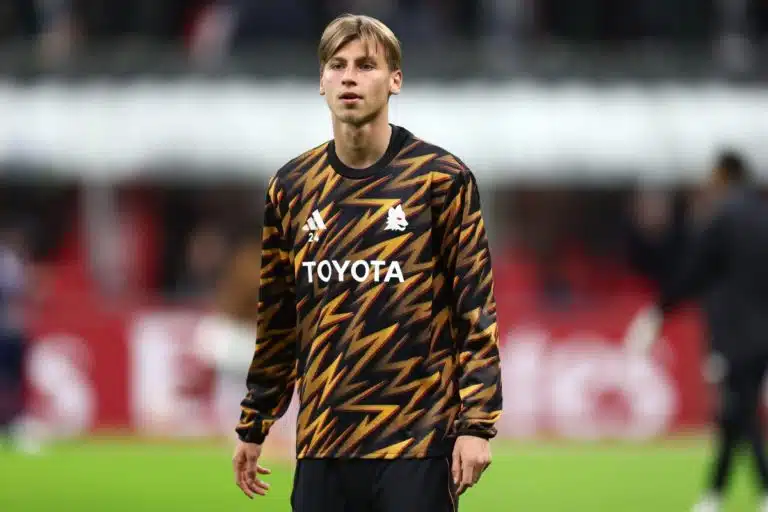 Ziółkowski surowo oceniony przez Włochów! Gasperini zdjął go w przerwie ...